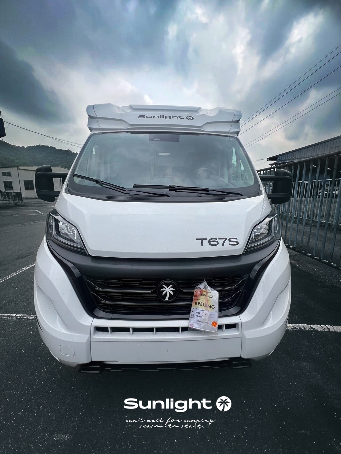 到港 引頸期盼的豪華大型露營車 | Sunlight T 67S - Sunlight 自走式露營車